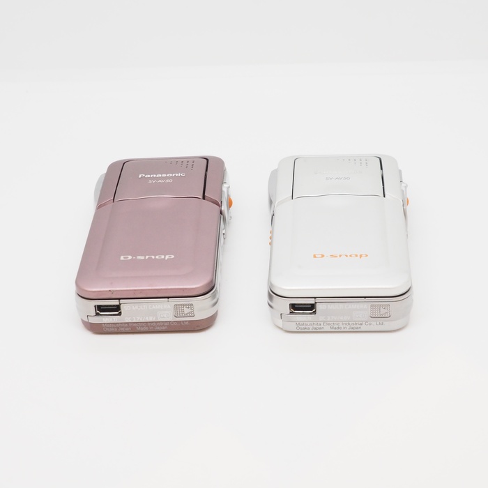【中古】(パナソニック) Panasonic D-snap SV-AV50 シルバー ピンク 2台セット: 【中古】デジタルカメラ カメラの ...